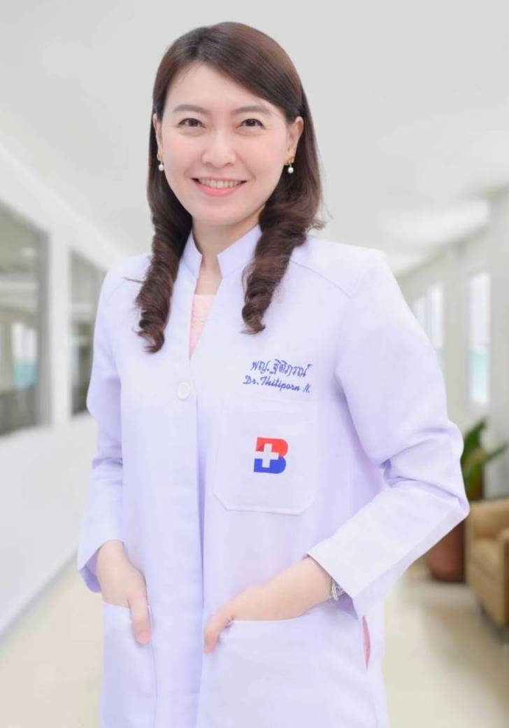 พญ. ฐิติภรณ์ น้อมนำทรัพย์ | โรงพยาบาลกรุงเทพ สนามจันทร์